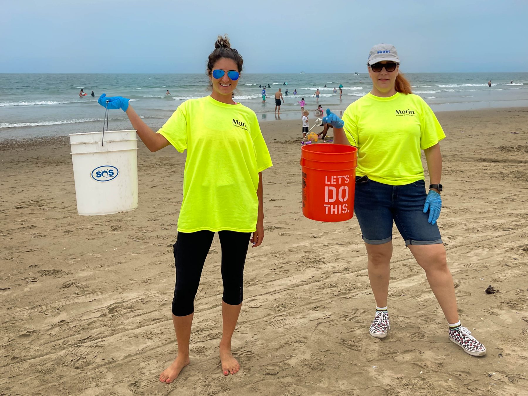 Morin Cleans Santa Monica Beach
